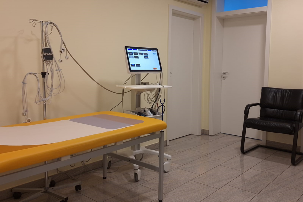 Ruhe-EKG (Elektrokardiogramm) – CardioPraxis – Dr. med. Njoh Dimitte